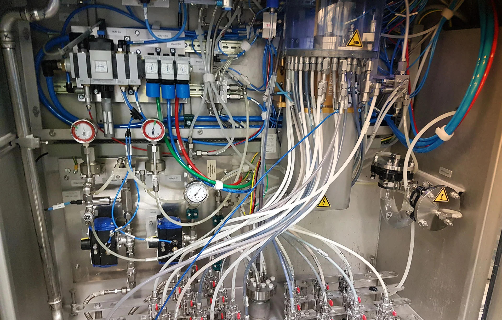 Development of special solutions | INDUSTRA GmbH